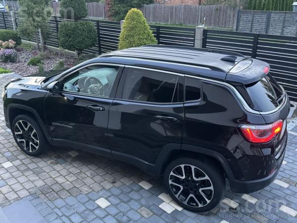 Melns Jeep Compass 2018 Rīga, ar dzinēja tilpumu 2.00 L un nobraukumu 167 tūkst. km par 11800 €, foto 6 vietnē AUTOMOTO.COM.LV