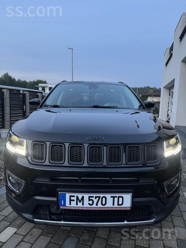 Melns Jeep Compass 2018 Rīga, ar dzinēja tilpumu 2.00 L un nobraukumu 167 tūkst. km par 11800 €, foto 7 vietnē AUTOMOTO.COM.LV