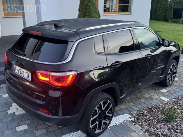 Melns Jeep Compass 2018 Rīga, ar dzinēja tilpumu 2.00 L un nobraukumu 167 tūkst. km par 11800 €, foto 11 vietnē AUTOMOTO.COM.LV