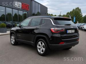 Черный Джип Компас 2019 в Добеле, объемом двигателя 1.40 л и пробегом 87 тыс. км за 16300 €, фото 4 на AUTOMOTO.COM.LV