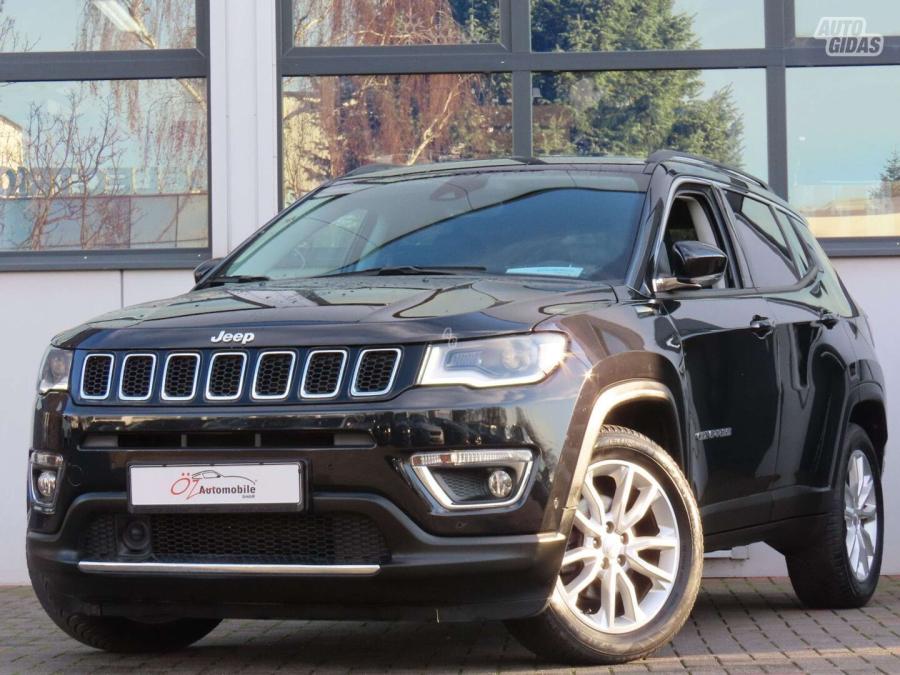 Melns Jeep Compass 2020 Kauņa, ar dzinēja tilpumu 1.30 L un nobraukumu 29 tūkst. km par 21478 €, foto 4 vietnē AUTOMOTO.COM.LV