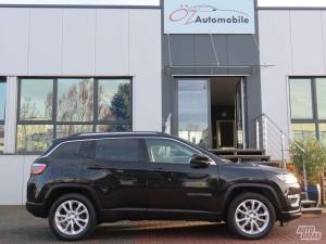Melns Jeep Compass 2021 Kauņa, ar dzinēja tilpumu 1.30 L un nobraukumu 48 tūkst. km par 21594 €, foto 10 vietnē AUTOMOTO.COM.LV