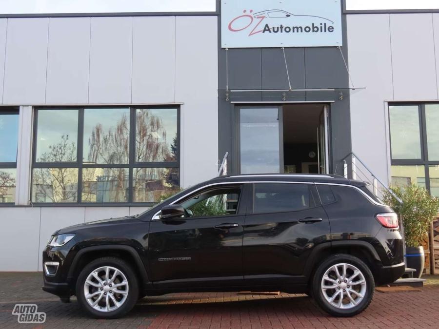 Melns Jeep Compass 2021 Kauņa, ar dzinēja tilpumu 1.30 L un nobraukumu 48 tūkst. km par 21594 €, foto 11 vietnē AUTOMOTO.COM.LV