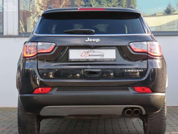 Melns Jeep Compass 2021 Kauņa, ar dzinēja tilpumu 1.30 L un nobraukumu 56 tūkst. km par 21594 €, foto 5 vietnē AUTOMOTO.COM.LV