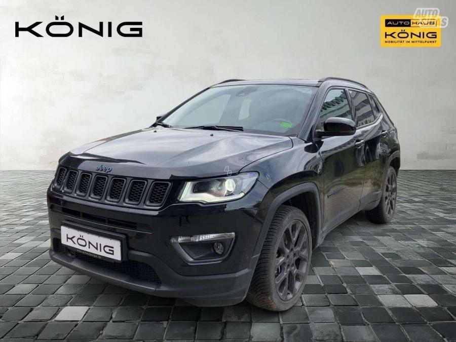 Black Jeep Compass 2021 in Kaunas, with an engine capacity of 0.00 L and mileage of 45 thousand km for 25799 €, photo 1 on AUTOMOTO.COM.LV