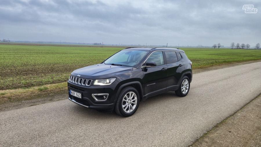 Black Jeep Compass 2021 in Vilnius, with an engine capacity of 1.40 L and mileage of 90 thousand km for 20500 €, photo 2 on AUTOMOTO.COM.LV