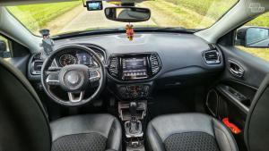 Black Jeep Compass 2021 in Vilnius, with an engine capacity of 1.40 L and mileage of 90 thousand km for 20500 €, photo 7 on AUTOMOTO.COM.LV