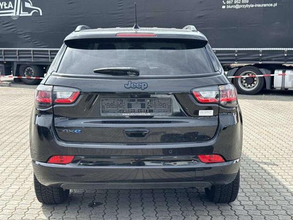Melns Jeep Compass 2022 Kauņa, ar dzinēja tilpumu 1.33 L un nobraukumu 76 tūkst. km par 19990 €, foto 5 vietnē AUTOMOTO.COM.LV