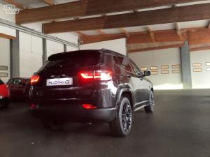 Melns Jeep Compass 2023 Kauņa, ar dzinēja tilpumu 1.50 L un nobraukumu 21 tūkst. km par 31508 €, foto 3 vietnē AUTOMOTO.COM.LV
