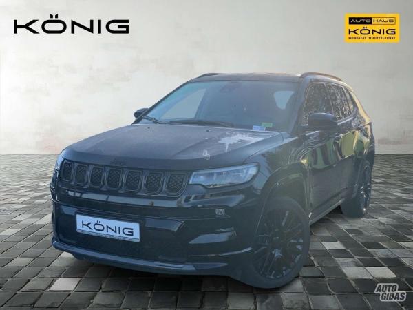 Melns Jeep Compass 2023 Kauņa, ar dzinēja tilpumu 1.50 L un nobraukumu 36 tūkst. km par 31557 €, foto 1 vietnē AUTOMOTO.COM.LV