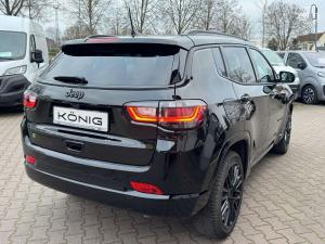 Melns Jeep Compass 2023 Kauņa, ar dzinēja tilpumu 1.50 L un nobraukumu 19 tūkst. km par 28467 €, foto 4 vietnē AUTOMOTO.COM.LV