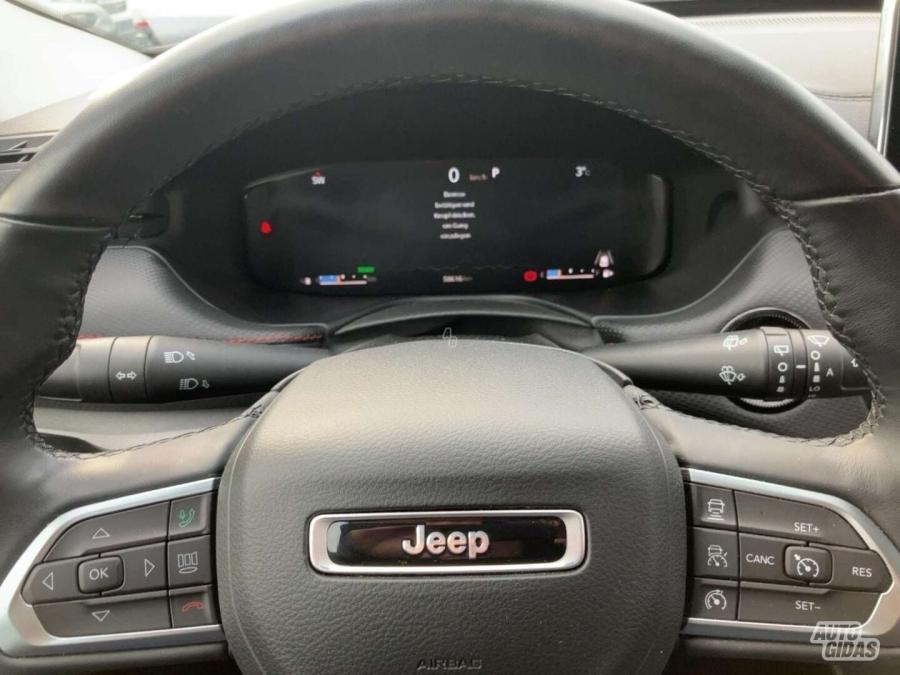 Black Jeep Compass 2023 in Kaunas, with an engine capacity of 1.50 L and mileage of 59 thousand km for 27549 €, photo 8 on AUTOMOTO.COM.LV