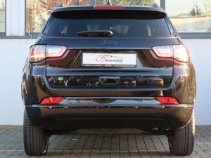 Melns Jeep Compass 2024 Kauņa, ar dzinēja tilpumu 1.50 L un nobraukumu 13 tūkst. km par 27878 €, foto 5 vietnē AUTOMOTO.COM.LV