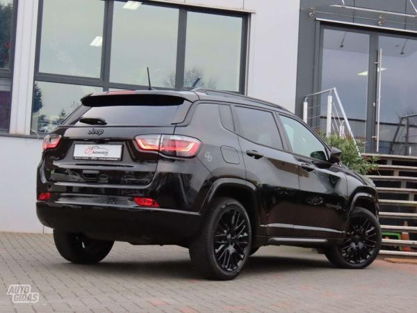 Melns Jeep Compass 2024 Kauņa, ar dzinēja tilpumu 1.50 L un nobraukumu 30 tūkst. km par 26830 €, foto 5 vietnē AUTOMOTO.COM.LV