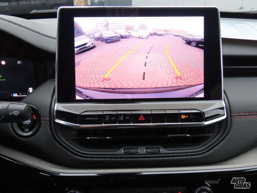 Black Jeep Compass 2024 in Kaunas, with an engine capacity of 1.50 L and mileage of 46 thousand km for 26402 €, photo 13 on AUTOMOTO.COM.LV