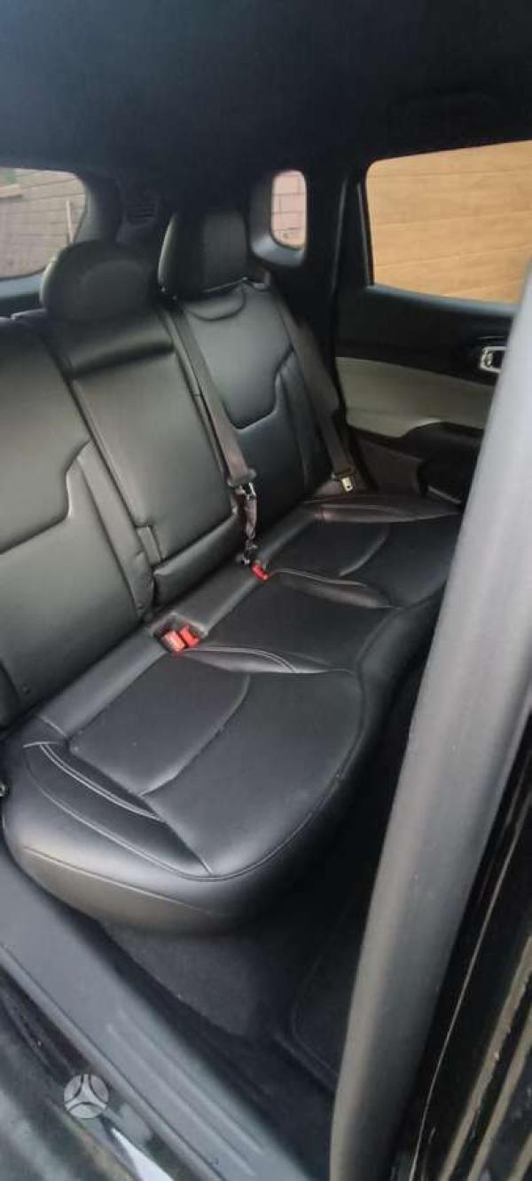 Melns Jeep Compass 2025 Kauņa, ar dzinēja tilpumu 2.00 L un nobraukumu 27 tūkst. km par 14800 €, foto 10 vietnē AUTOMOTO.COM.LV