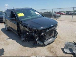 Black Jeep Compass 2025 in Vilnius, with an engine capacity of 2.00 L and mileage of 18 thousand km for 9999 €, photo 3 on AUTOMOTO.COM.LV