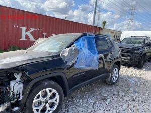 Black Jeep Compass 2025 in Vilnius, with an engine capacity of 2.00 L and mileage of 18 thousand km for 9999 €, photo 32 on AUTOMOTO.COM.LV