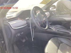 Black Jeep Compass 2025 in Vilnius, with an engine capacity of 2.00 L and mileage of 18 thousand km for 9999 €, photo 50 on AUTOMOTO.COM.LV