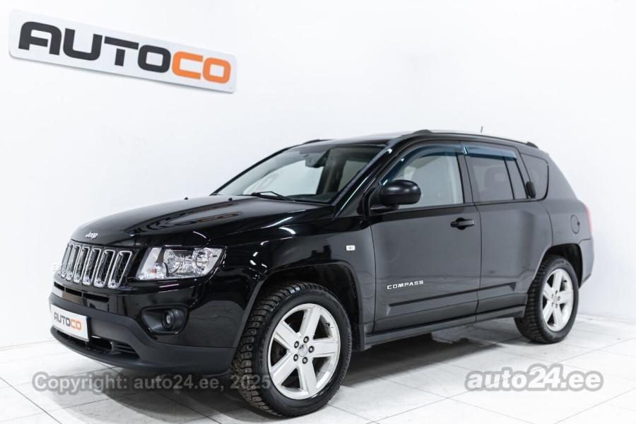 Melns Jeep Compass 2012 Tallina, ar dzinēja tilpumu 2.40 L un nobraukumu 160 tūkst. km par 6999 €, foto 1 vietnē AUTOMOTO.COM.LV