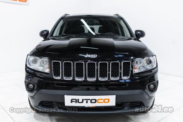 Melns Jeep Compass 2012 Tallina, ar dzinēja tilpumu 2.40 L un nobraukumu 160 tūkst. km par 6999 €, foto 3 vietnē AUTOMOTO.COM.LV