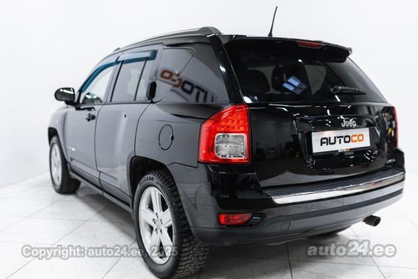 Melns Jeep Compass 2012 Tallina, ar dzinēja tilpumu 2.40 L un nobraukumu 160 tūkst. km par 6999 €, foto 5 vietnē AUTOMOTO.COM.LV
