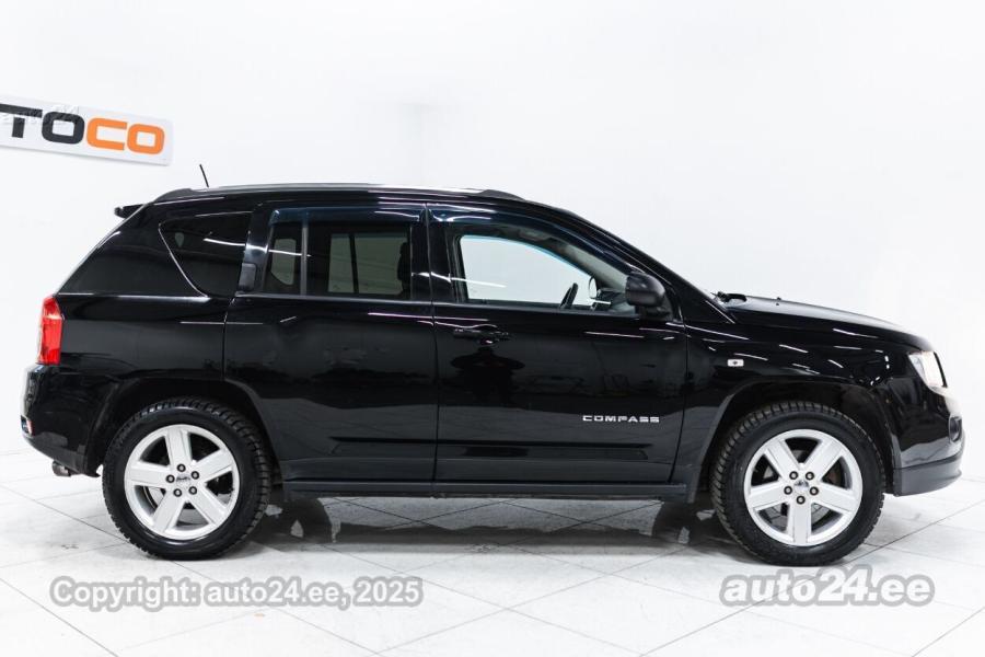 Melns Jeep Compass 2012 Tallina, ar dzinēja tilpumu 2.40 L un nobraukumu 160 tūkst. km par 6999 €, foto 8 vietnē AUTOMOTO.COM.LV
