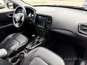 Черный Джип Компас 2017 в Таллин, объемом двигателя 2.00 л и пробегом 137 тыс. км за 12900 €, фото 5 на AUTOMOTO.COM.LV