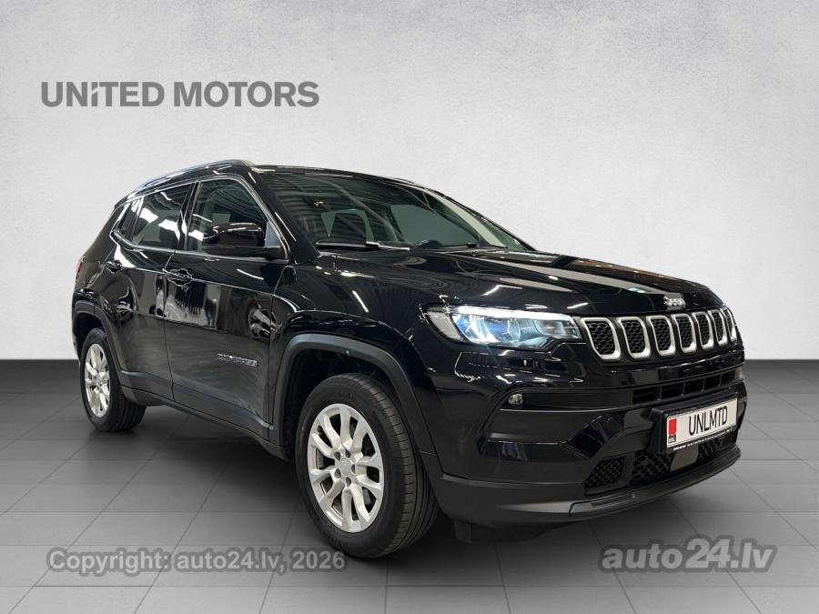 Melns Jeep Compass 2022 Tallina, ar dzinēja tilpumu 1.30 L un nobraukumu 122 tūkst. km par 12990 €, foto 9 vietnē AUTOMOTO.COM.LV