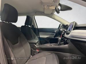 Melns Jeep Compass 2022 Tallina, ar dzinēja tilpumu 1.30 L un nobraukumu 122 tūkst. km par 12990 €, foto 14 vietnē AUTOMOTO.COM.LV