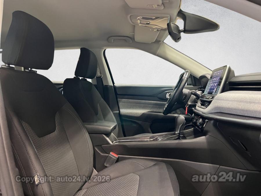 Melns Jeep Compass 2022 Tallina, ar dzinēja tilpumu 1.30 L un nobraukumu 122 tūkst. km par 12990 €, foto 14 vietnē AUTOMOTO.COM.LV
