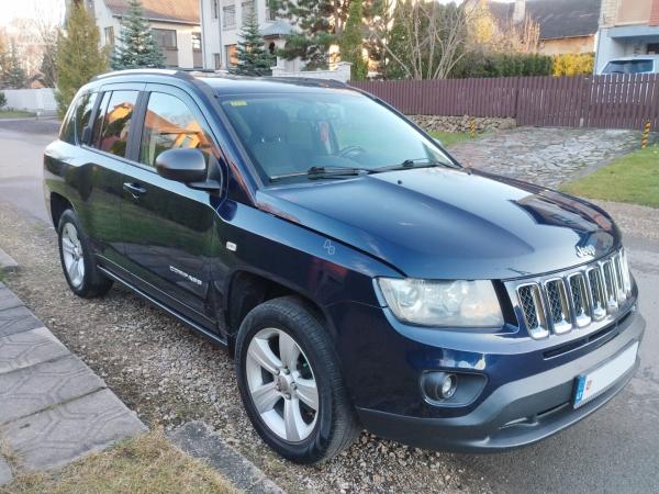 Blue Jeep Compass 2013 in Panevezys, with an engine capacity of 2.10 L and mileage of 194 thousand km for 3900 €, photo 1 on AUTOMOTO.COM.LV