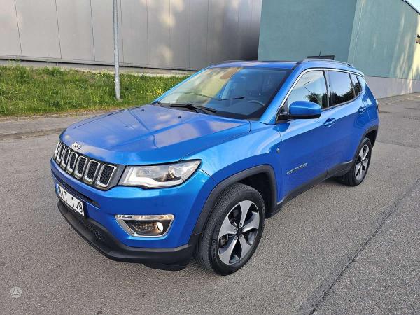 Zils Jeep Compass 2018 Viļņa, ar dzinēja tilpumu 2.36 L un nobraukumu 91 tūkst. km par 12500 €, foto 1 vietnē AUTOMOTO.COM.LV