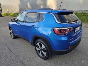 Zils Jeep Compass 2018 Viļņa, ar dzinēja tilpumu 2.36 L un nobraukumu 91 tūkst. km par 12500 €, foto 4 vietnē AUTOMOTO.COM.LV