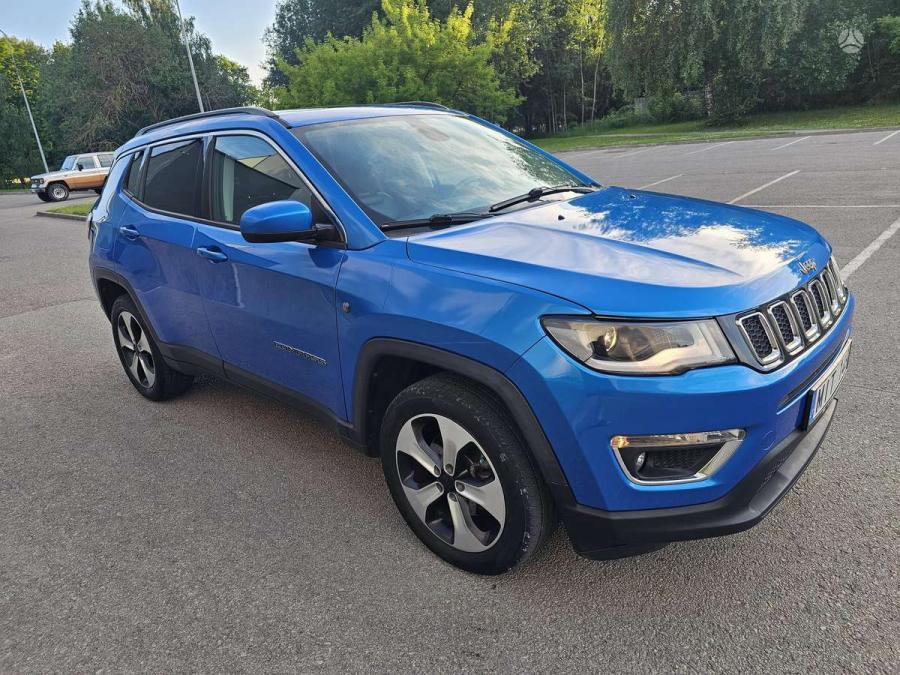 Zils Jeep Compass 2018 Viļņa, ar dzinēja tilpumu 2.36 L un nobraukumu 91 tūkst. km par 12500 €, foto 8 vietnē AUTOMOTO.COM.LV
