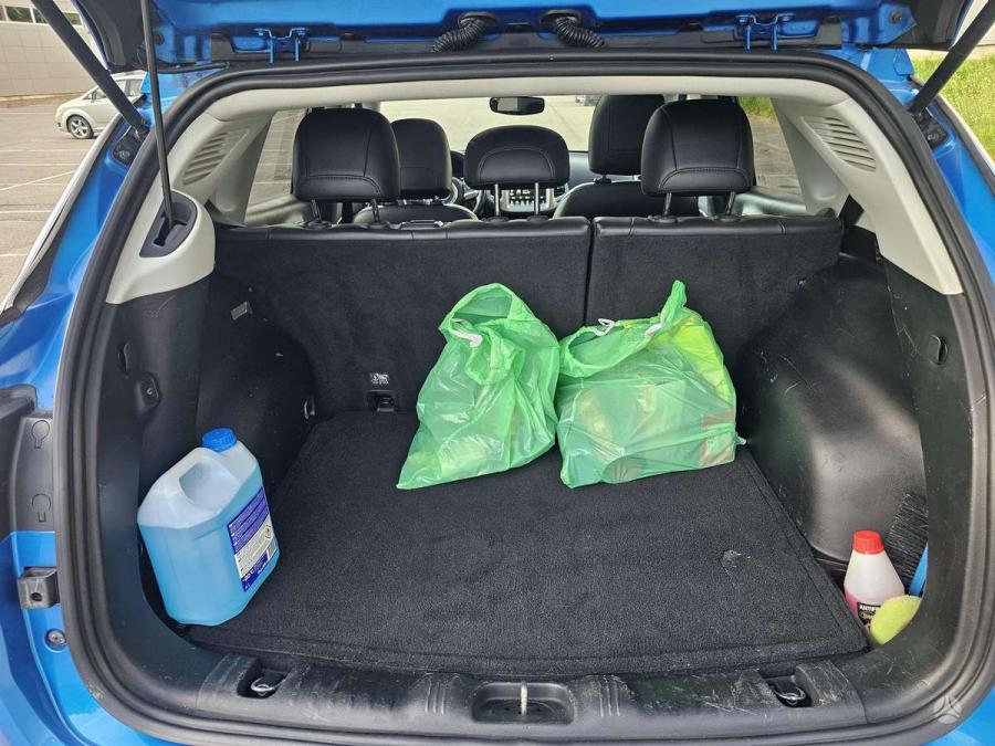 Zils Jeep Compass 2018 Viļņa, ar dzinēja tilpumu 2.36 L un nobraukumu 91 tūkst. km par 12500 €, foto 13 vietnē AUTOMOTO.COM.LV