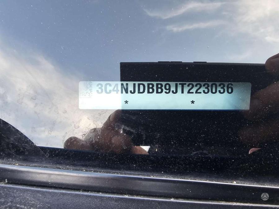 Zils Jeep Compass 2018 Viļņa, ar dzinēja tilpumu 2.36 L un nobraukumu 91 tūkst. km par 12500 €, foto 18 vietnē AUTOMOTO.COM.LV