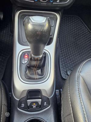 Zils Jeep Compass 2018 Viļņa, ar dzinēja tilpumu 2.36 L un nobraukumu 91 tūkst. km par 12500 €, foto 23 vietnē AUTOMOTO.COM.LV
