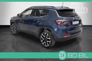 Blue Jeep Compass 2020 in Kaunas, with an engine capacity of 0.00 L and mileage of 70 thousand km for 25081 €, photo 28 on AUTOMOTO.COM.LV