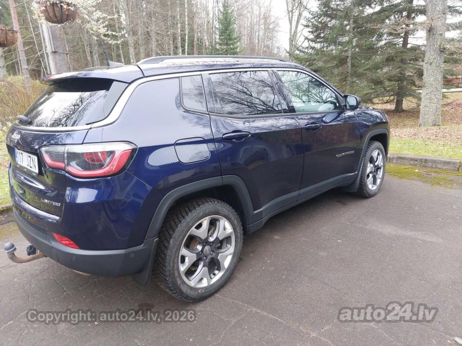 Zils Jeep Compass 2020 Tallina, ar dzinēja tilpumu 1.40 L un nobraukumu 108 tūkst. km par 16000 €, foto 4 vietnē AUTOMOTO.COM.LV