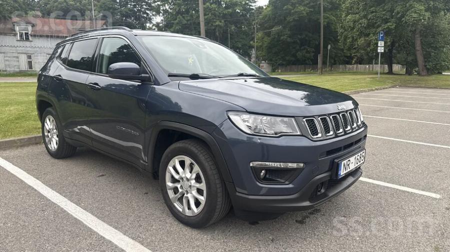 Zils Jeep Compass 2020 Rīga, ar dzinēja tilpumu 1.40 L un nobraukumu 71 tūkst. km par 15700 €, foto 4 vietnē AUTOMOTO.COM.LV
