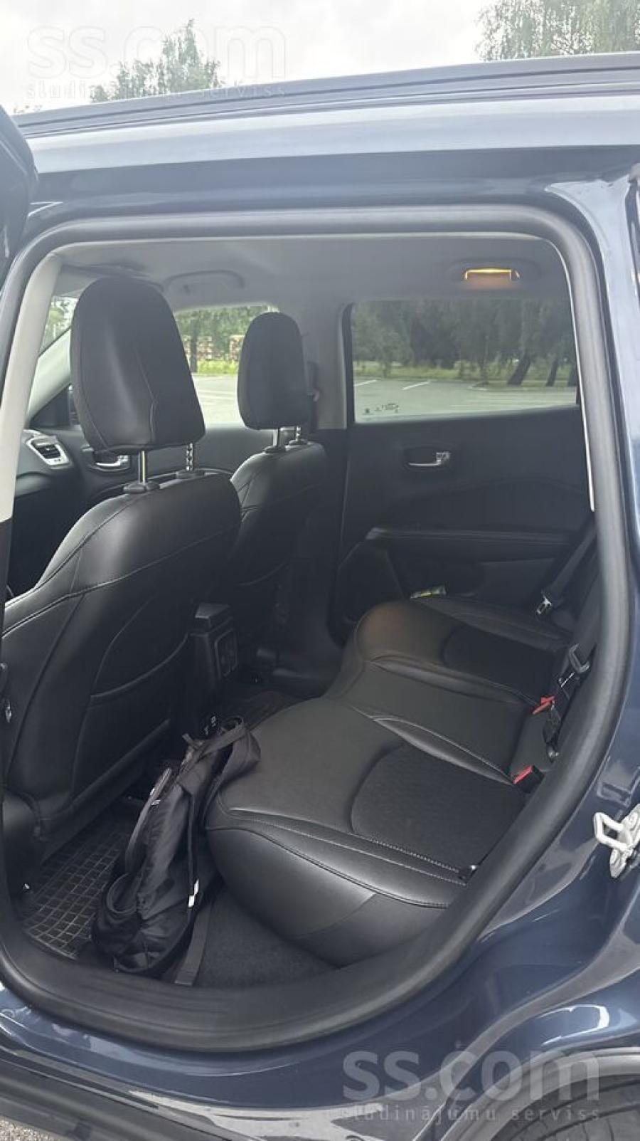 Zils Jeep Compass 2020 Rīga, ar dzinēja tilpumu 1.40 L un nobraukumu 71 tūkst. km par 15700 €, foto 12 vietnē AUTOMOTO.COM.LV