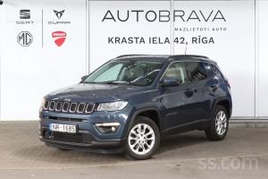 Blue Jeep Compass 2020 in Riga, with an engine capacity of 1.30 L and mileage of 72 thousand km for 15490 €, photo  on AUTOMOTO.COM.LV