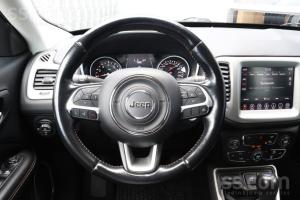 Blue Jeep Compass 2020 in Riga, with an engine capacity of 1.30 L and mileage of 72 thousand km for 15490 €, photo 11 on AUTOMOTO.COM.LV