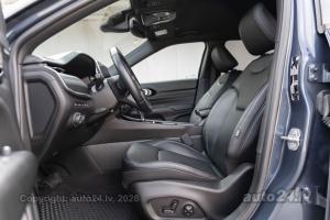 Blue Jeep Compass 2021 in Tallinn, with an engine capacity of 1.30 L and mileage of 112 thousand km for 19600 €, photo 7 on AUTOMOTO.COM.LV