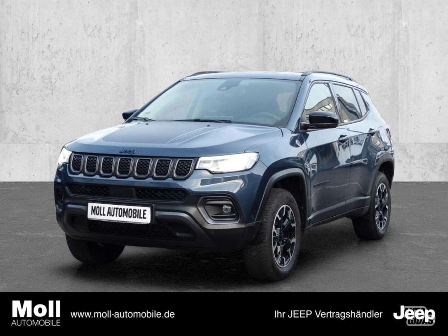 Zils Jeep Compass 2022 Kauņa, ar dzinēja tilpumu 1.30 L un nobraukumu 36 tūkst. km par 30424 €, foto 1 vietnē AUTOMOTO.COM.LV