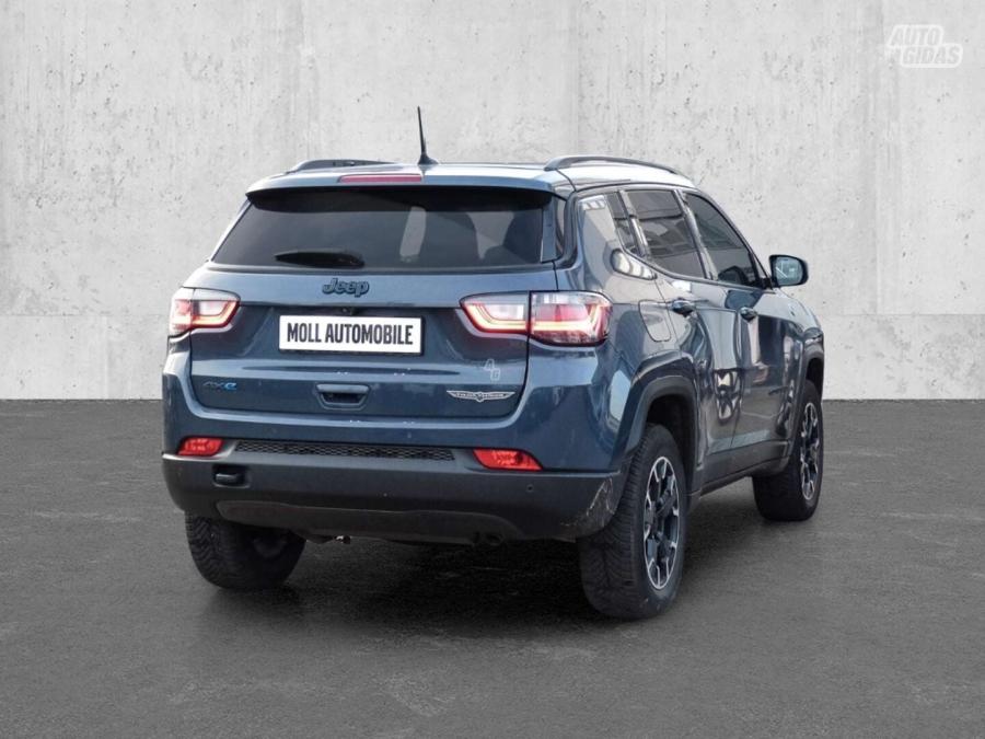 Zils Jeep Compass 2022 Kauņa, ar dzinēja tilpumu 1.30 L un nobraukumu 36 tūkst. km par 30424 €, foto 2 vietnē AUTOMOTO.COM.LV
