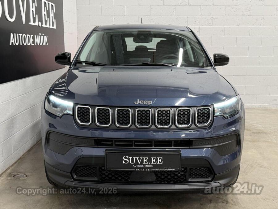 Zils Jeep Compass 2022 Tallina, ar dzinēja tilpumu 1.50 L un nobraukumu 45 tūkst. km par 19995 €, foto 2 vietnē AUTOMOTO.COM.LV