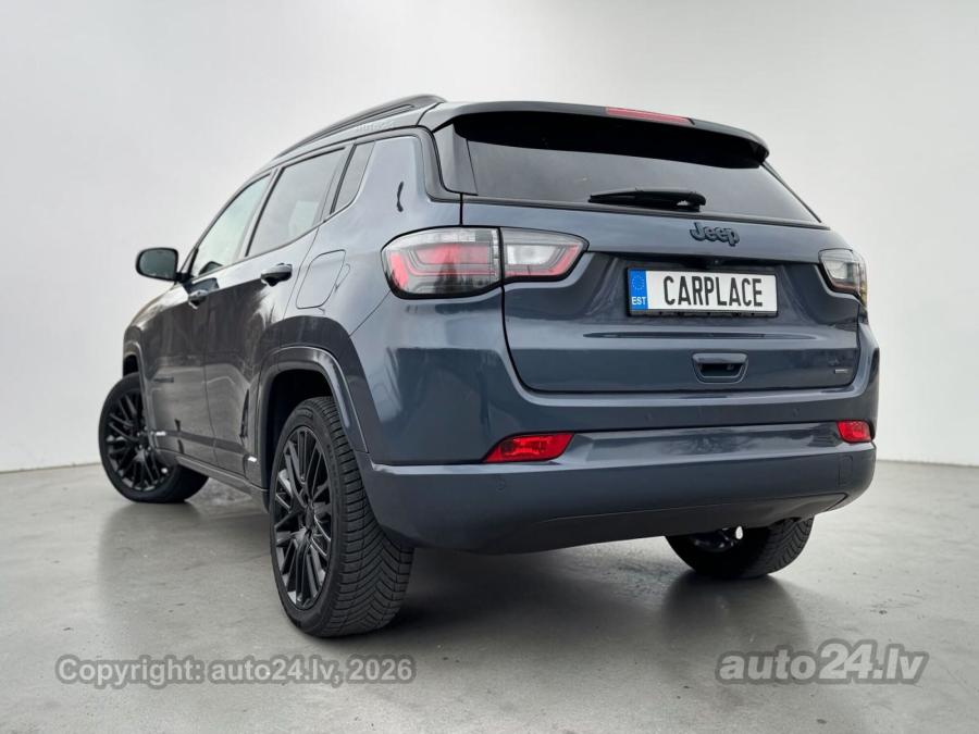 Zils Jeep Compass 2022 Tallina, ar dzinēja tilpumu 1.30 L un nobraukumu 139 tūkst. km par 19999 €, foto 10 vietnē AUTOMOTO.COM.LV