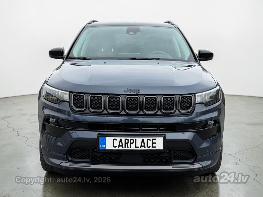 Zils Jeep Compass 2022 Tallina, ar dzinēja tilpumu 1.30 L un nobraukumu 139 tūkst. km par 19999 €, foto 12 vietnē AUTOMOTO.COM.LV